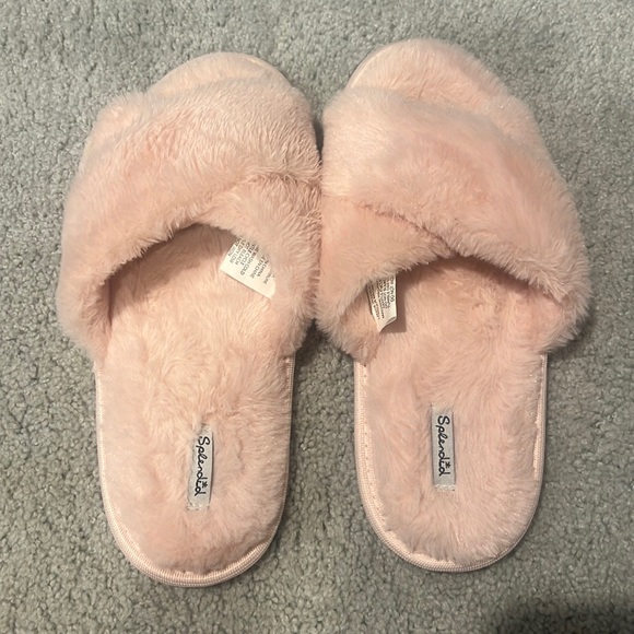 Splendid | Shoes | Splendid Brand Fuzzy Slippers | Poshmark